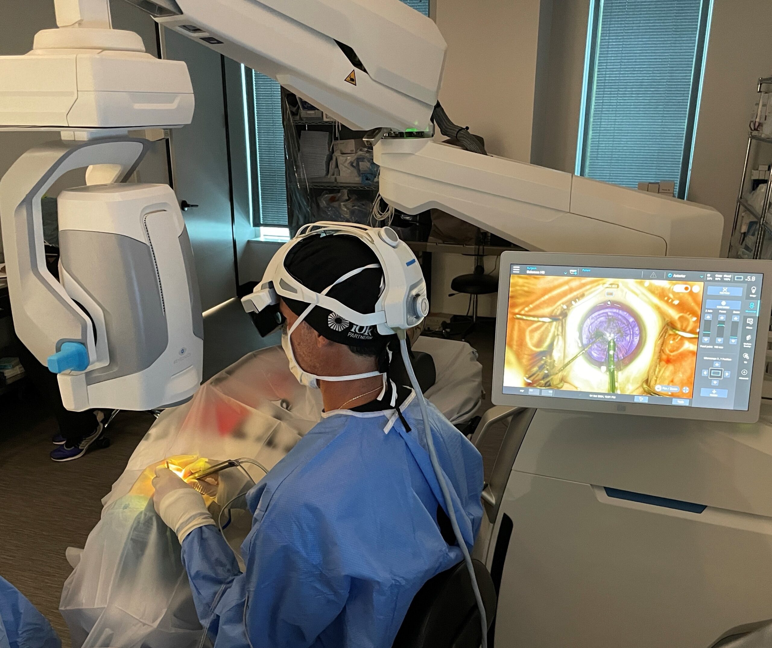 Beyeonics | Beyeonics One Revolutionizes Ophthalmic Surgery with ...